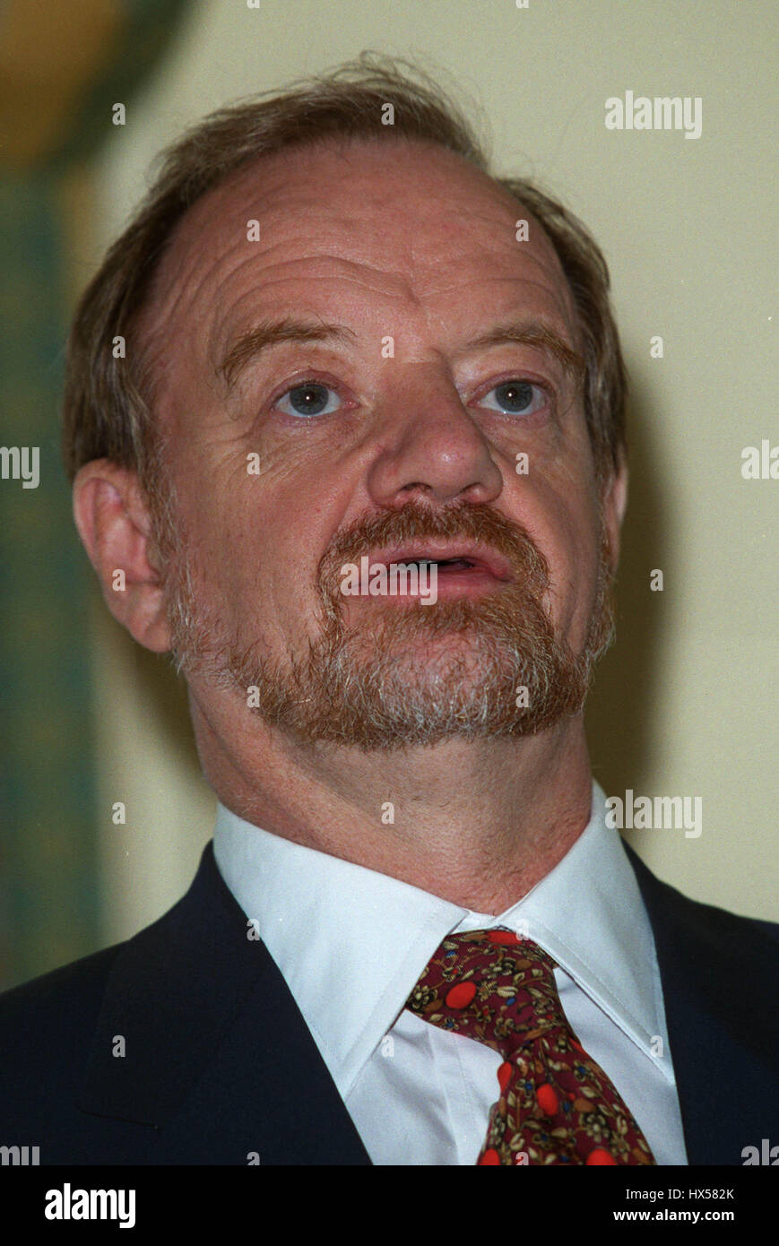 Foreign robin cook hi-res stock photography and images - Alamy