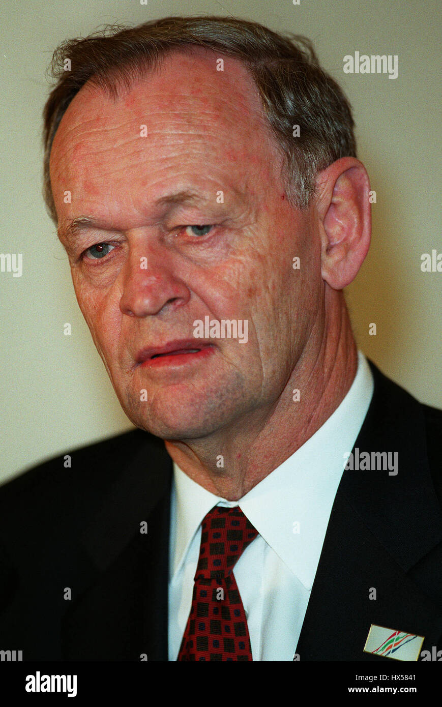 Jean chretien prime minister hi-res stock photography and images - Alamy