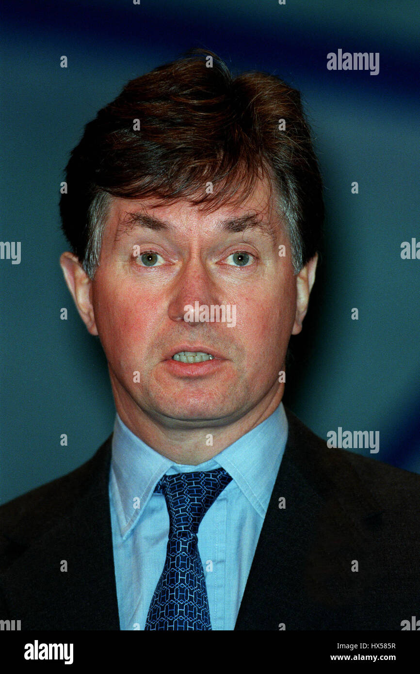 Robert ayling hi-res stock photography and images - Alamy