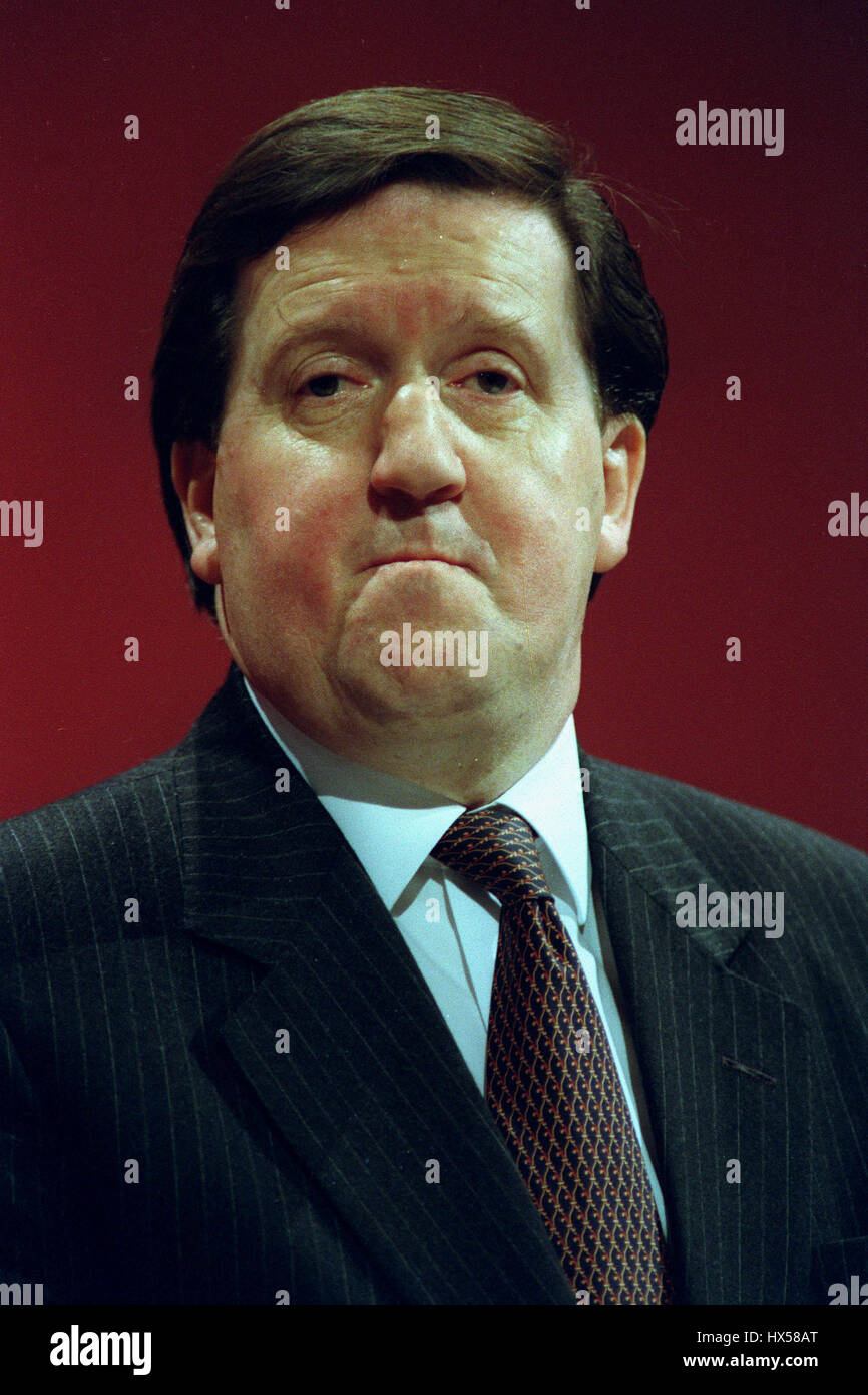 George robertson mp hi-res stock photography and images - Alamy