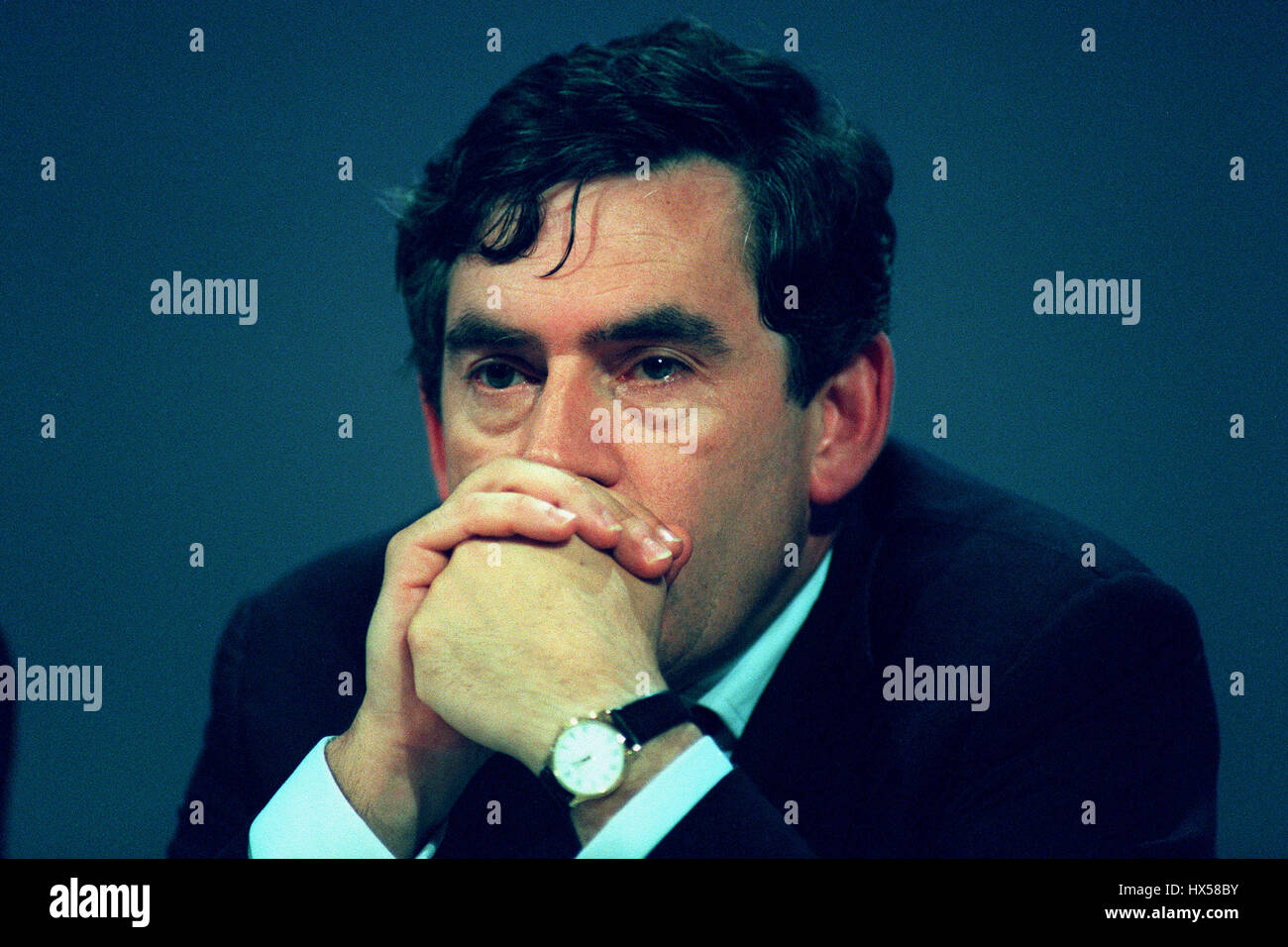Gordon brown head in hands hi-res stock photography and images - Alamy