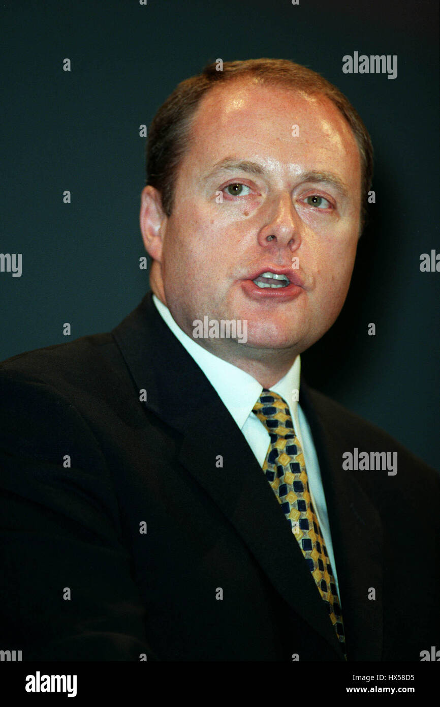 Alan donnelly labour hi-res stock photography and images - Alamy