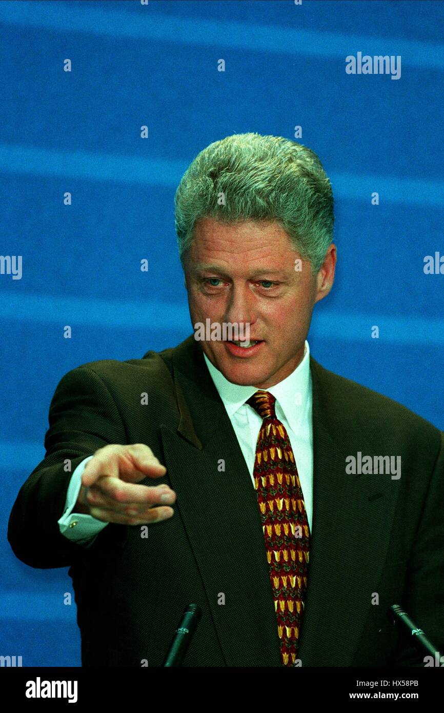 BILL CLINTON PRESIDENT OF THE U.S.A. 20 May 1998 Stock Photo - Alamy