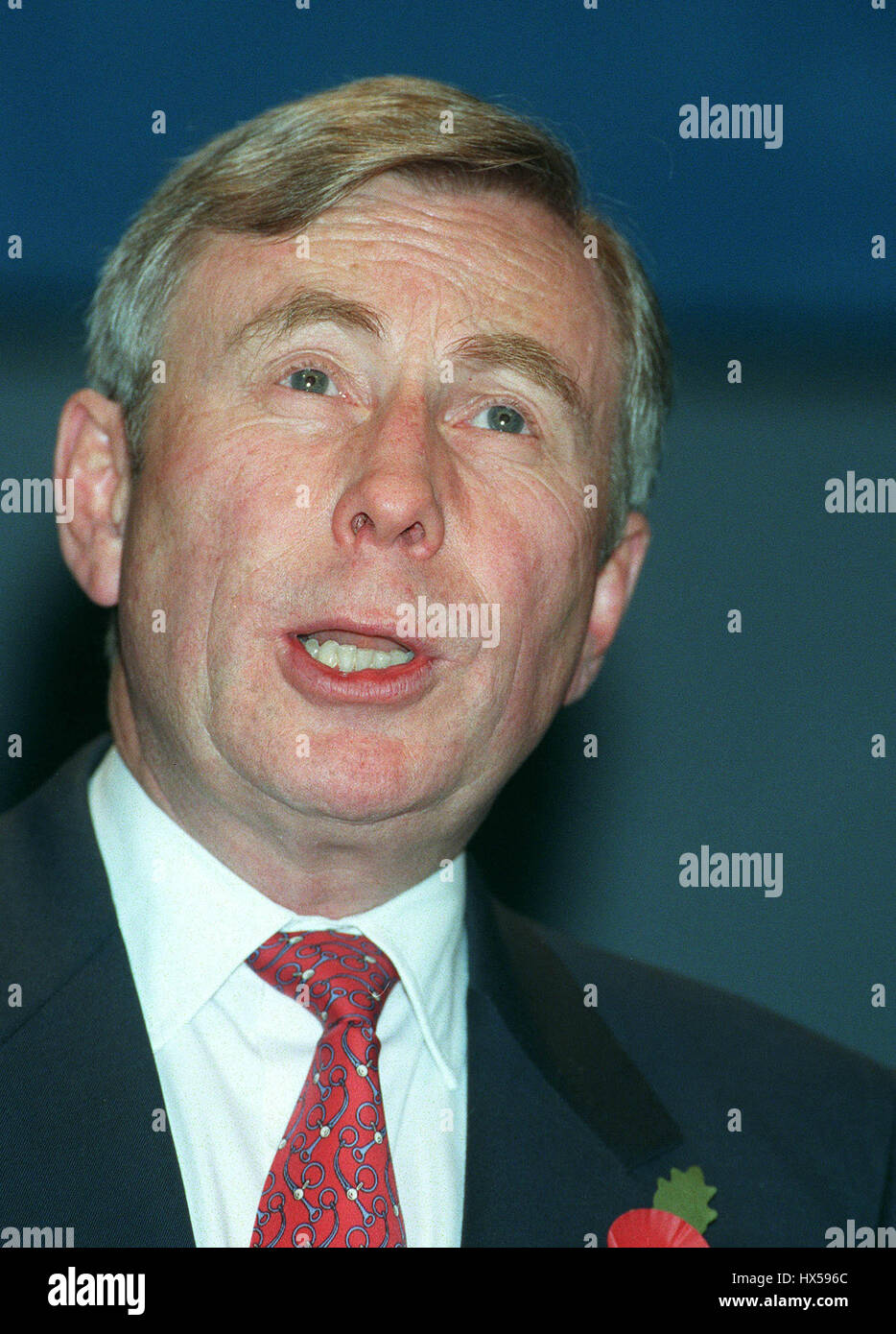 Sir colin hi-res stock photography and images - Alamy