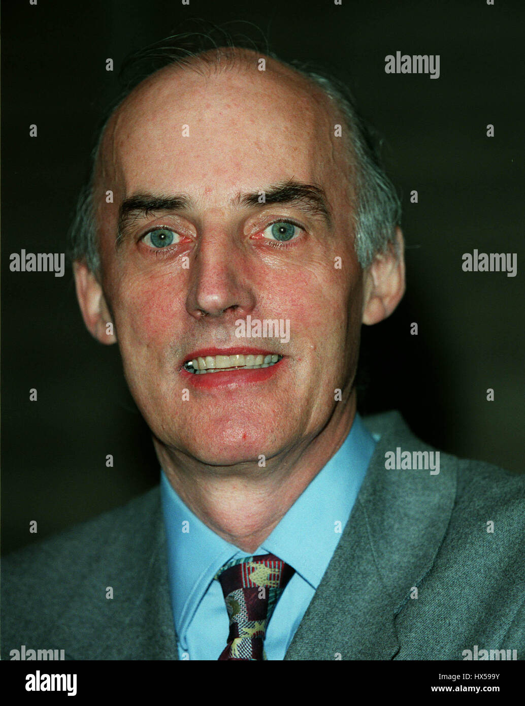 SAM GALBRAITH MP MINISTER FOR HEALTH 04 November 1997 Stock Photo - Alamy