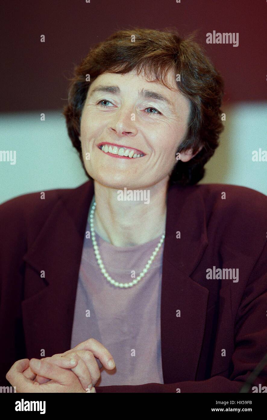 ESTELLE MORRIS MP EDUCATION MINISTER 03 May 1997 Stock Photo - Alamy