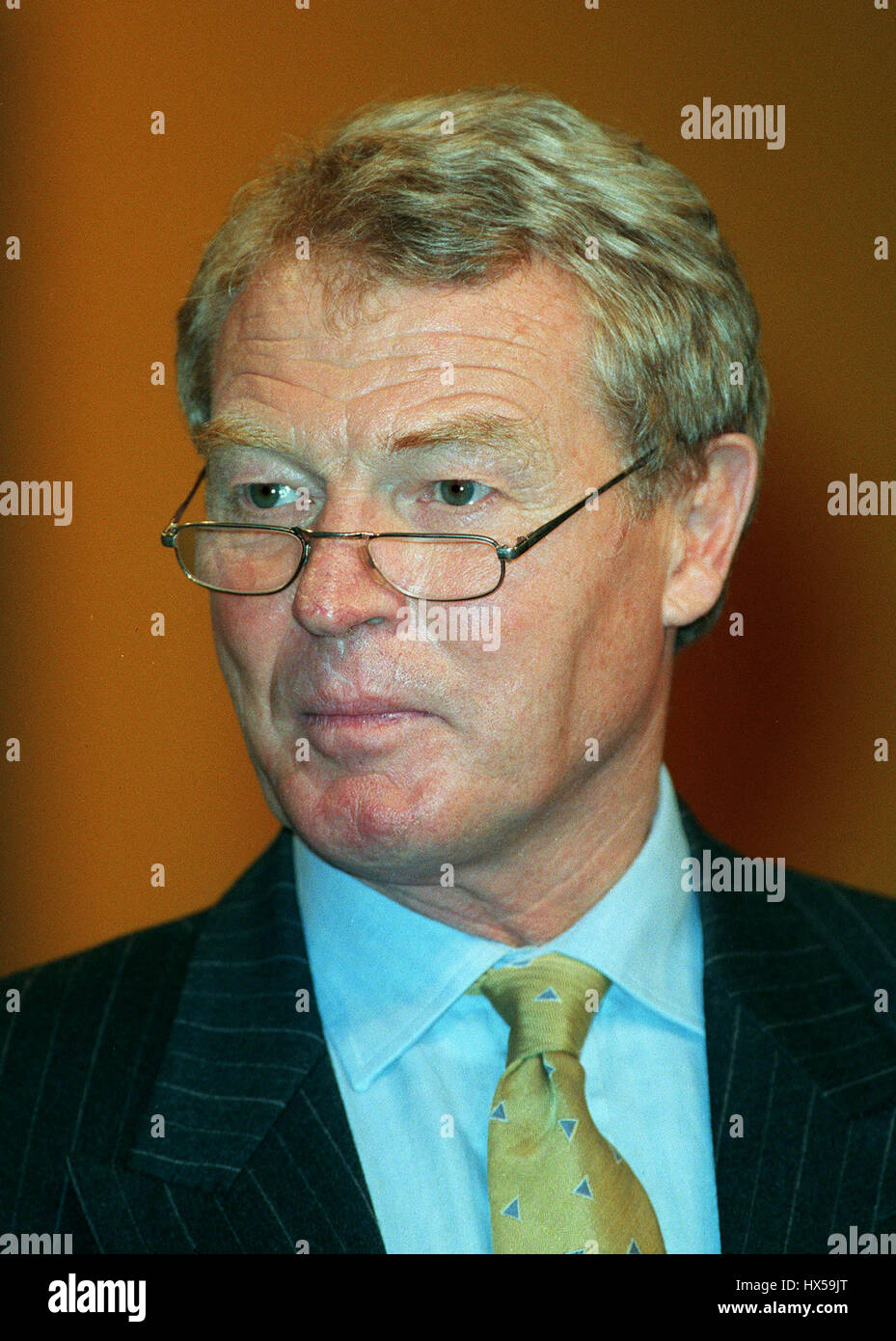 Paddy ashdown 1997 hi-res stock photography and images - Alamy