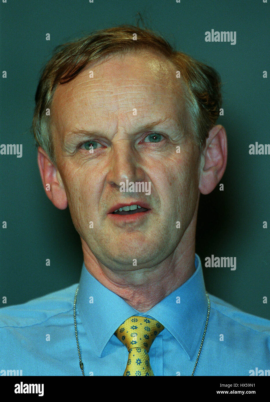 PAUL TYLER MP LIBERAL DEMOCRAT NTH CORNWALL 17 October 1997 Stock Photo ...