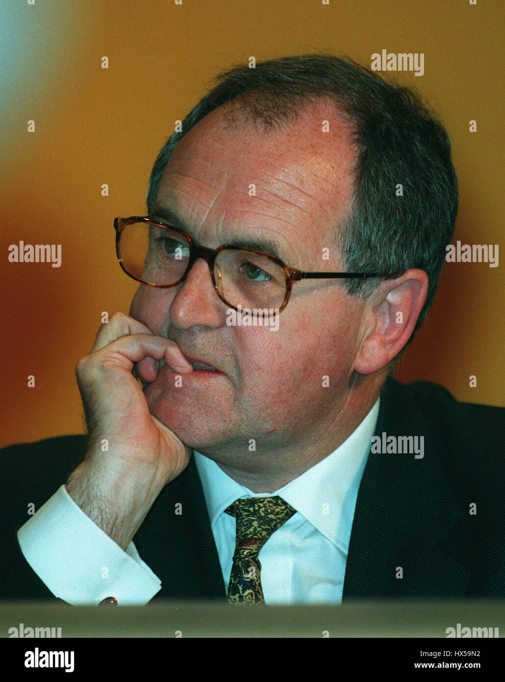 ALAN BEITH MP LIB-DEM PARTY BERWICK U TWEED 17 October 1997 Stock Photo ...