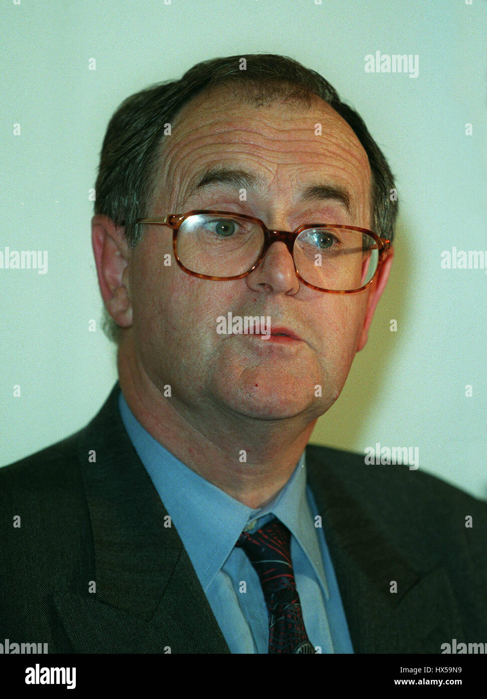 ALAN BEITH MP LIB-DEM PARTY BERWICK U TWEED 17 October 1997 Stock Photo ...