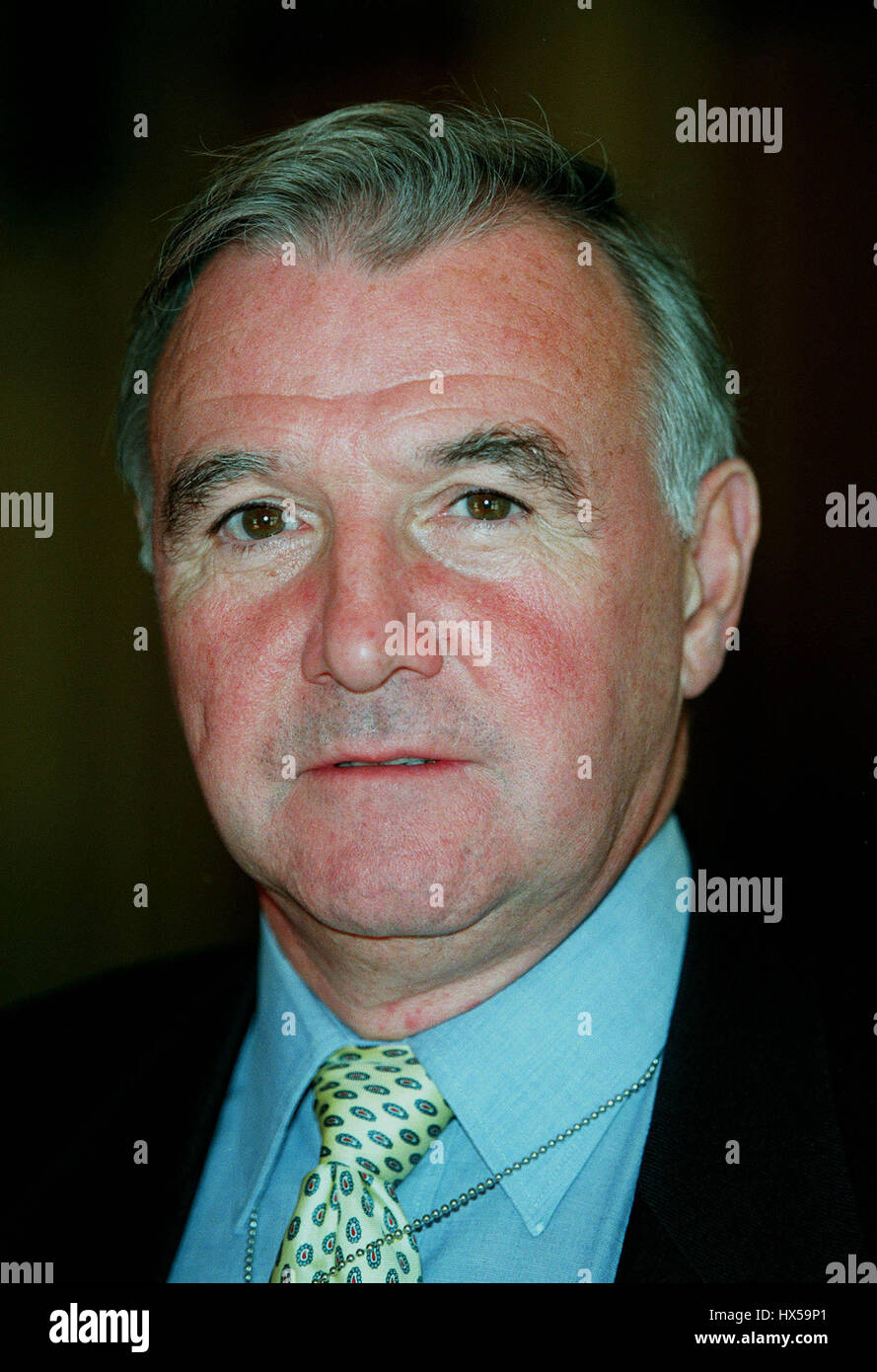 Malcolm bruce hi-res stock photography and images - Alamy