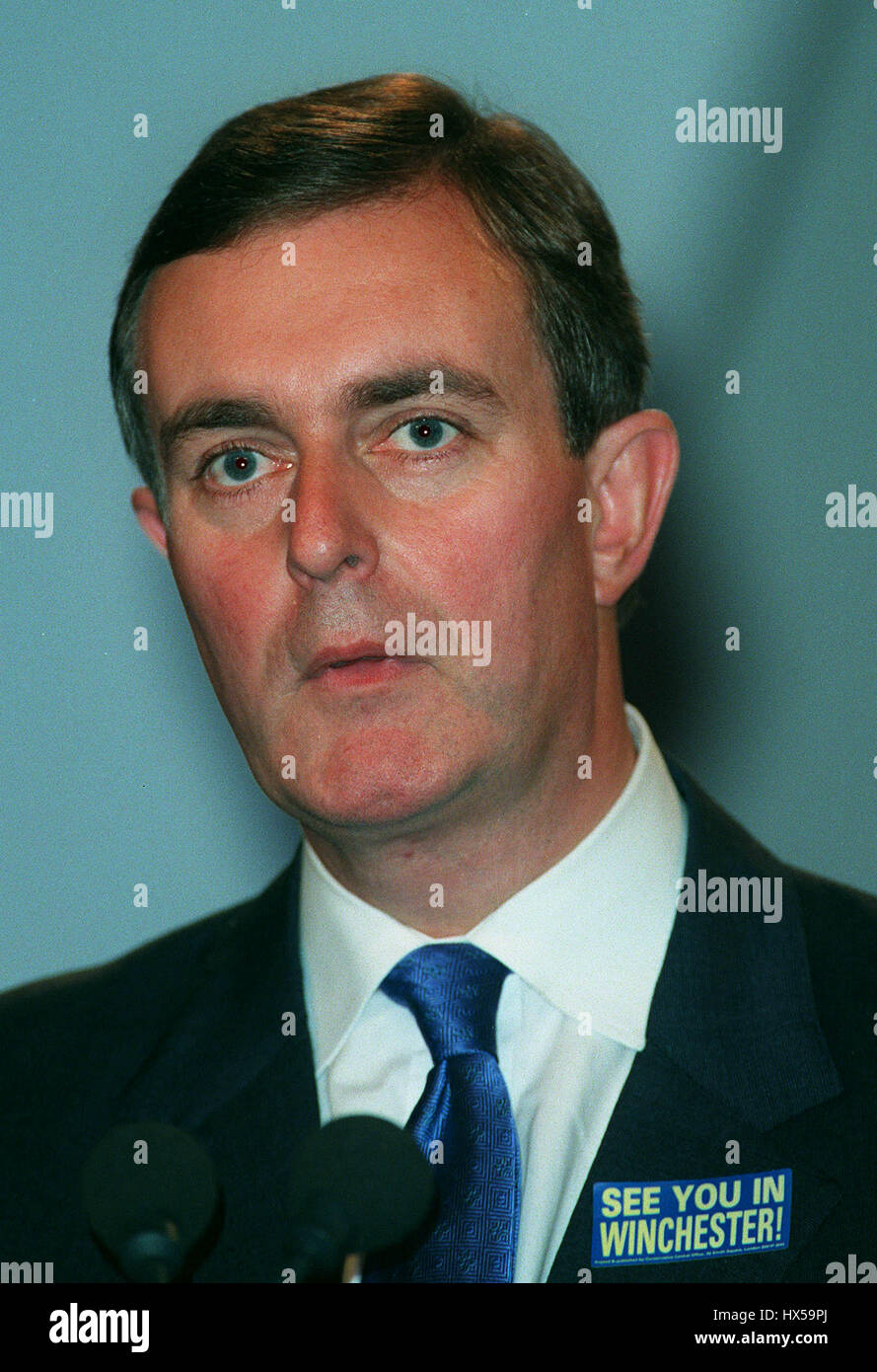 GERRY MALONE CONSERVATIVE PARTY WINCHESTER 16 October 1997 Stock Photo - Alamy