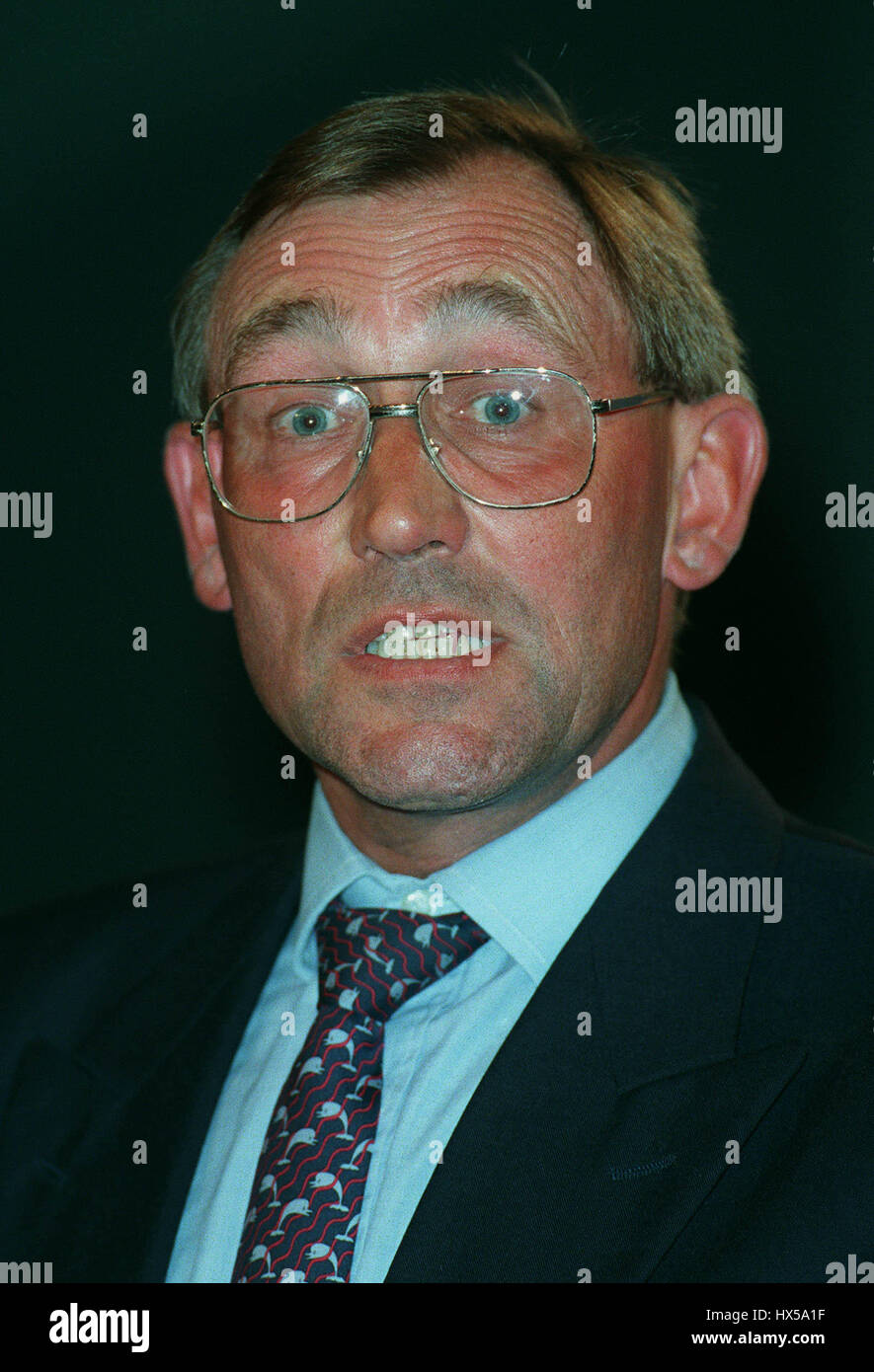 DAVID CURRY MP SHADOW AGRICULTURE 15 October 1997 Stock Photo - Alamy