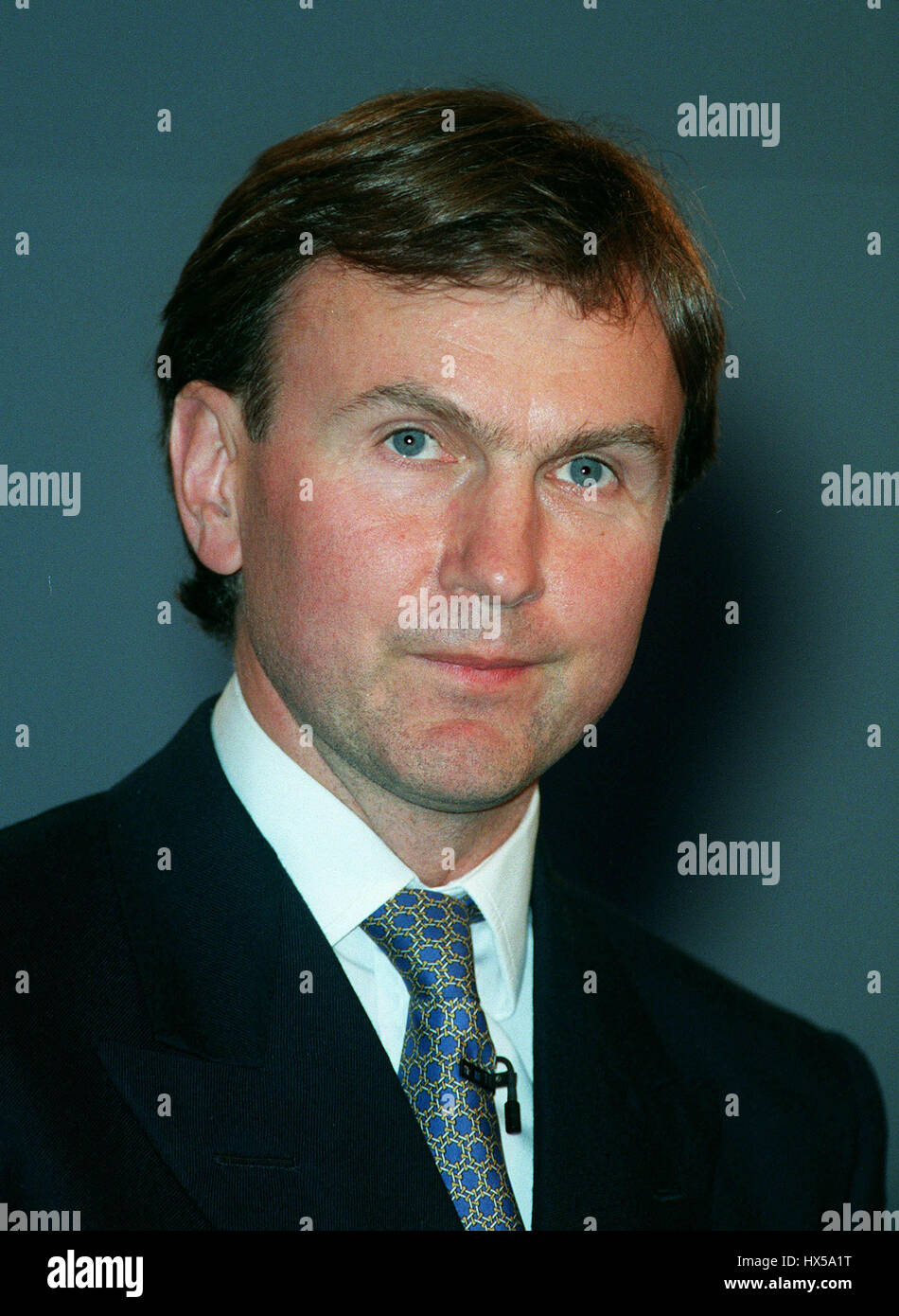 ARCHIE NORMAN MP CON. PARTY TUNBRIDGE WELLS 15 October 1997 Stock Photo ...