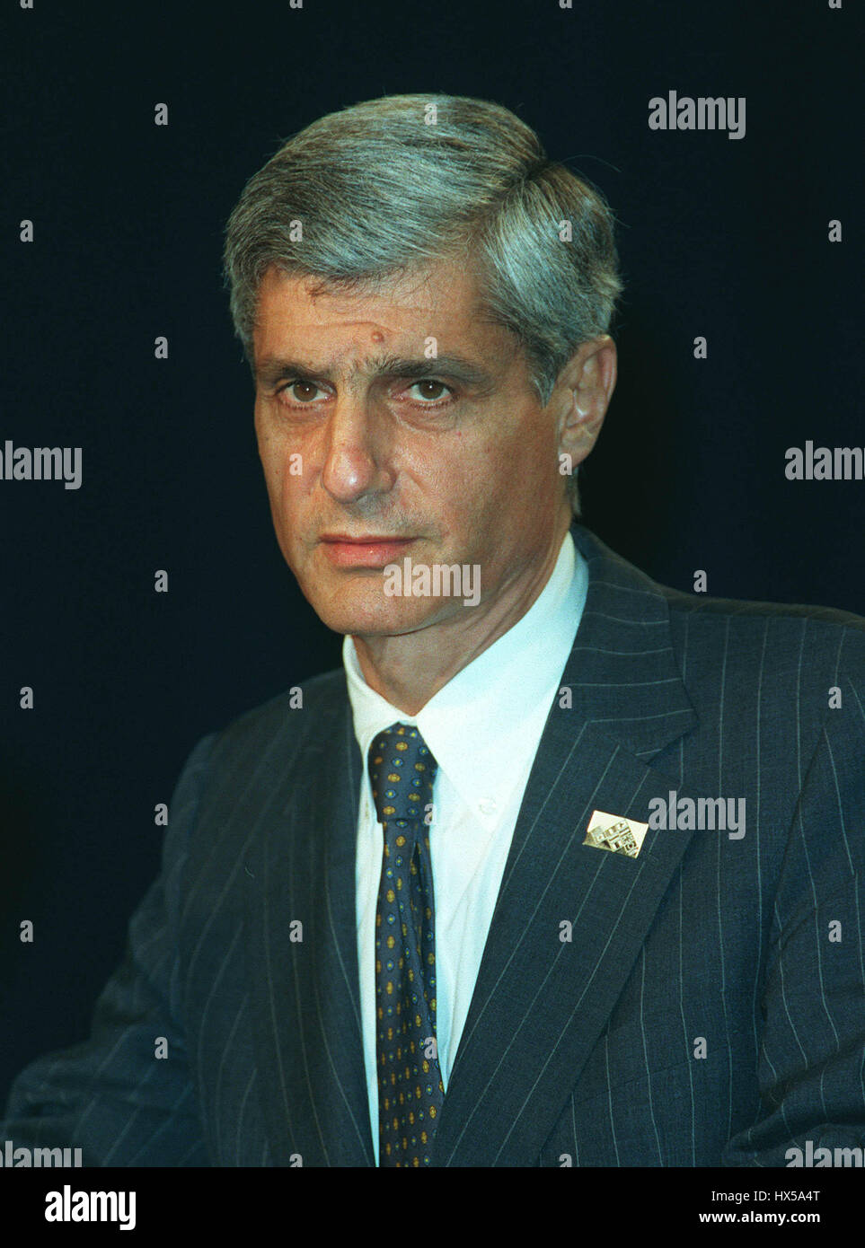 ROBERT RUBIN U.S. SECRETARY OF THE TREASURY 17 July 1997 Stock Photo ...