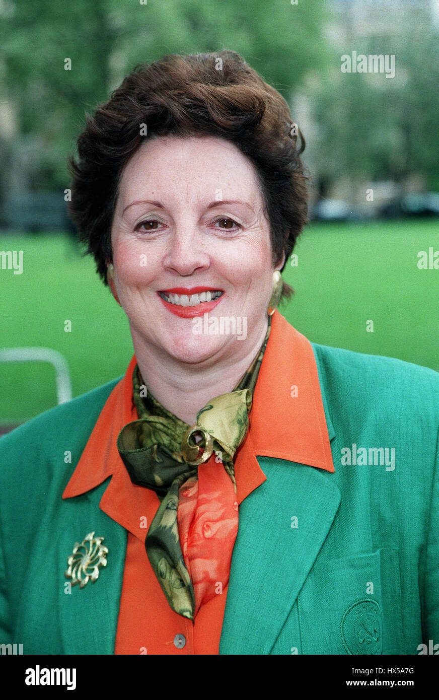 Linda perham hi-res stock photography and images - Alamy