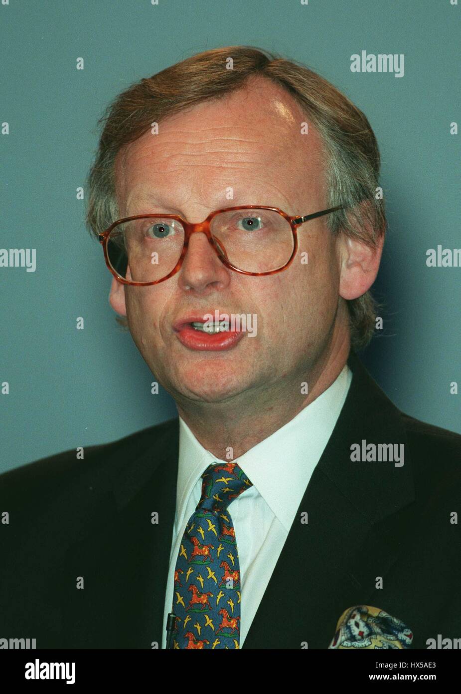 JOHN GUMMER MP SEC. STATE FOR ENVIRONMENT 15 October 1996 Stock Photo ...