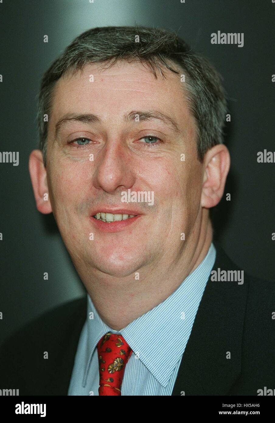 Doug Hoyle's Instagram, Twitter & Facebook on IDCrawl