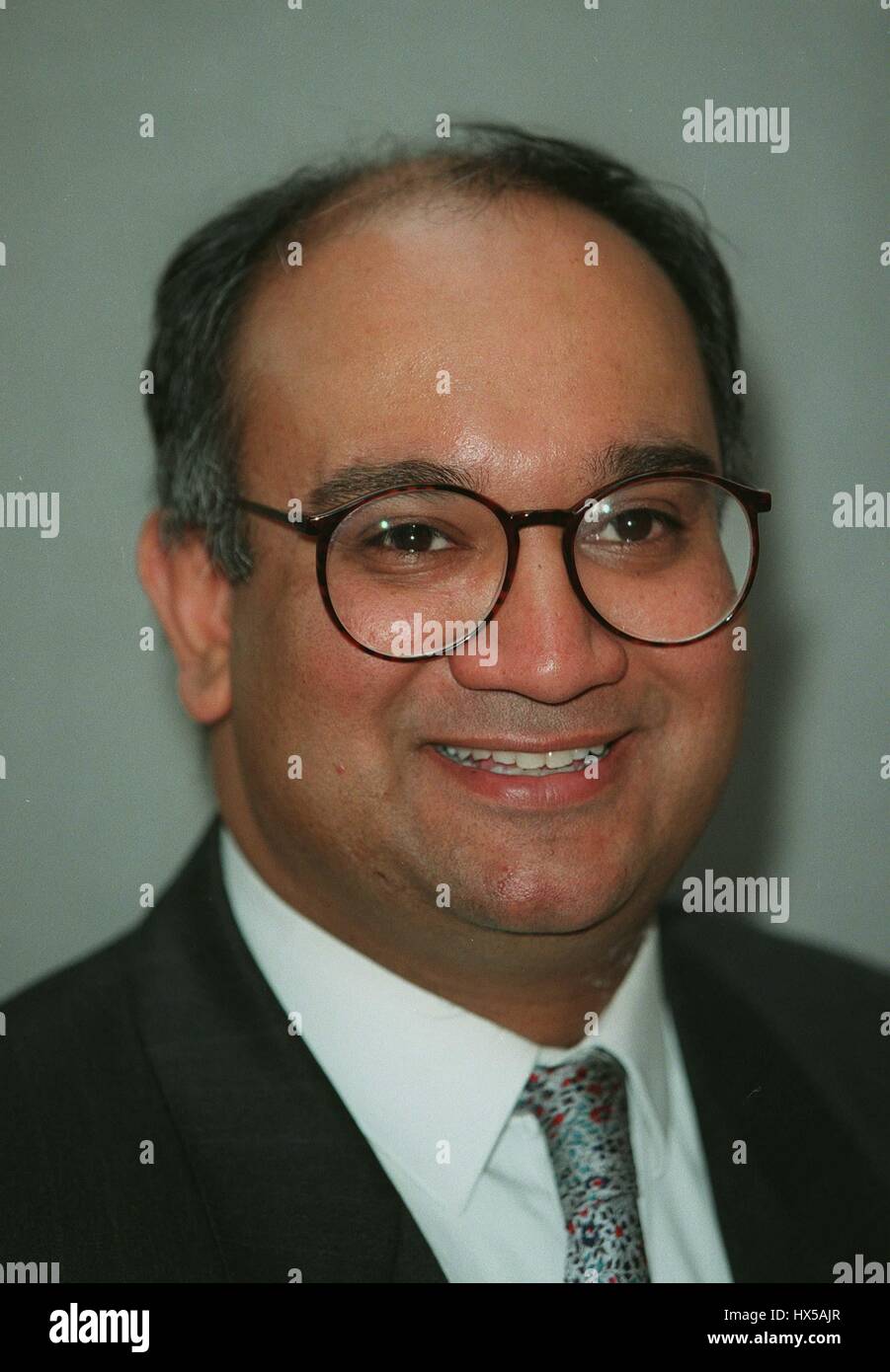 KEITH VAZ MP LABOUR PARTY LEICESTER EAST 14 October 1996 Stock Photo ...