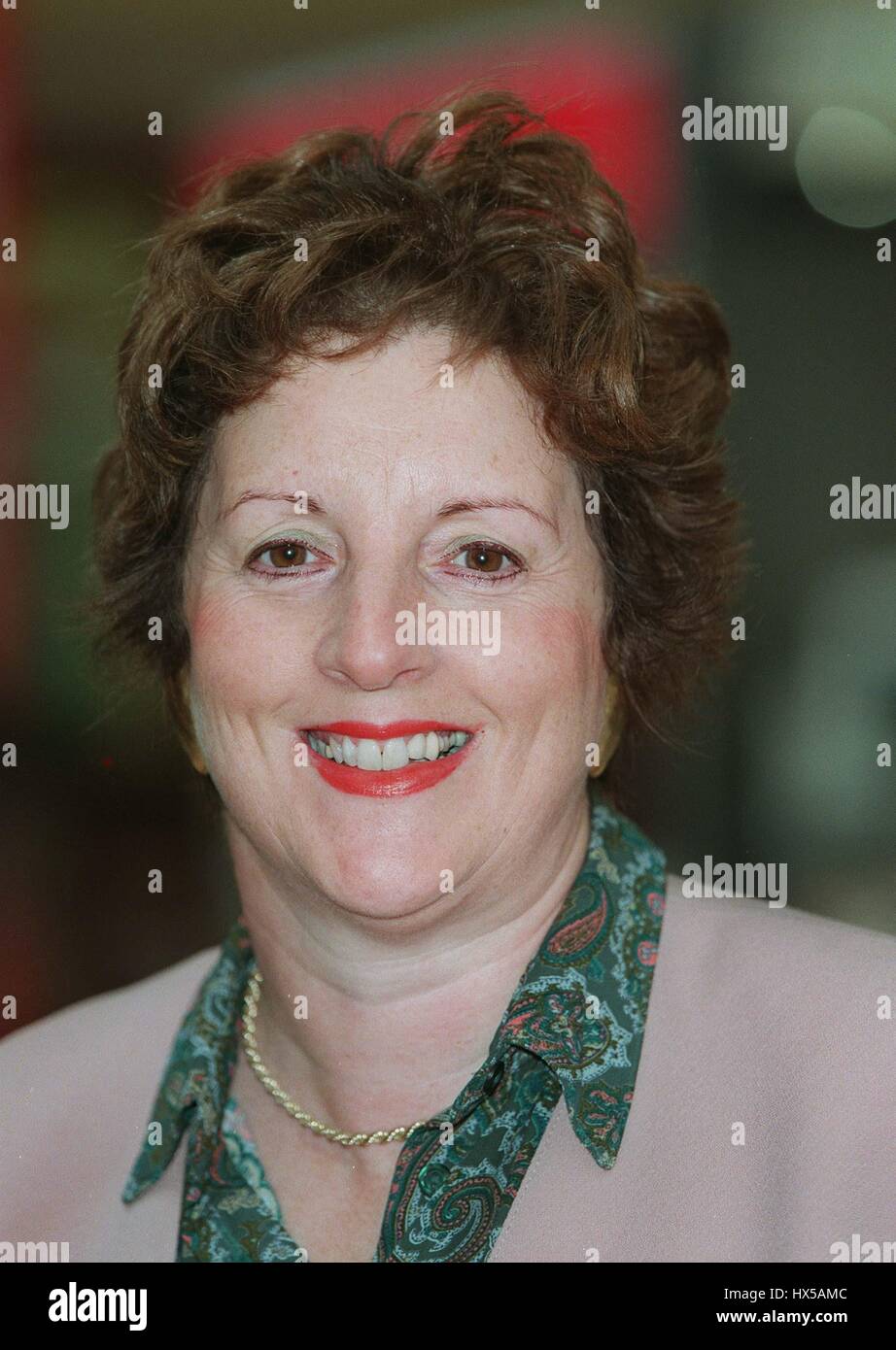 Linda perham hi-res stock photography and images - Alamy