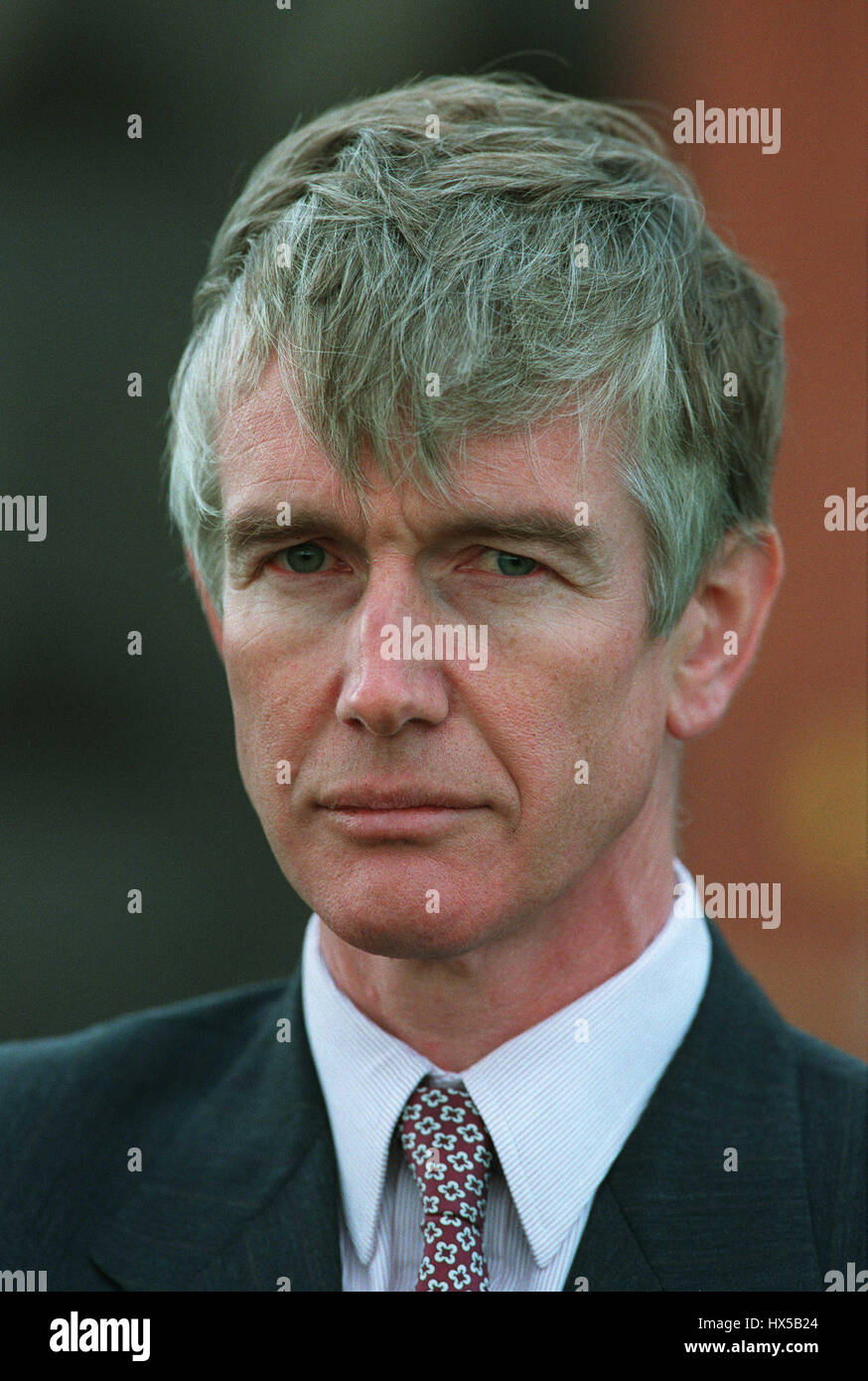 DEREK LEWIS PRISON SERVICE DIRECTOR GEN. 16 January 1995 Stock Photo ...