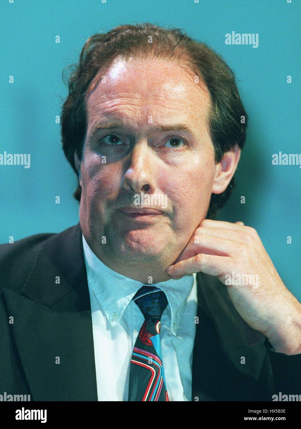 WILL HUTTON ECONOMICS ED "THE GUARDIAN" 13 June 1995 Stock Photo - Alamy