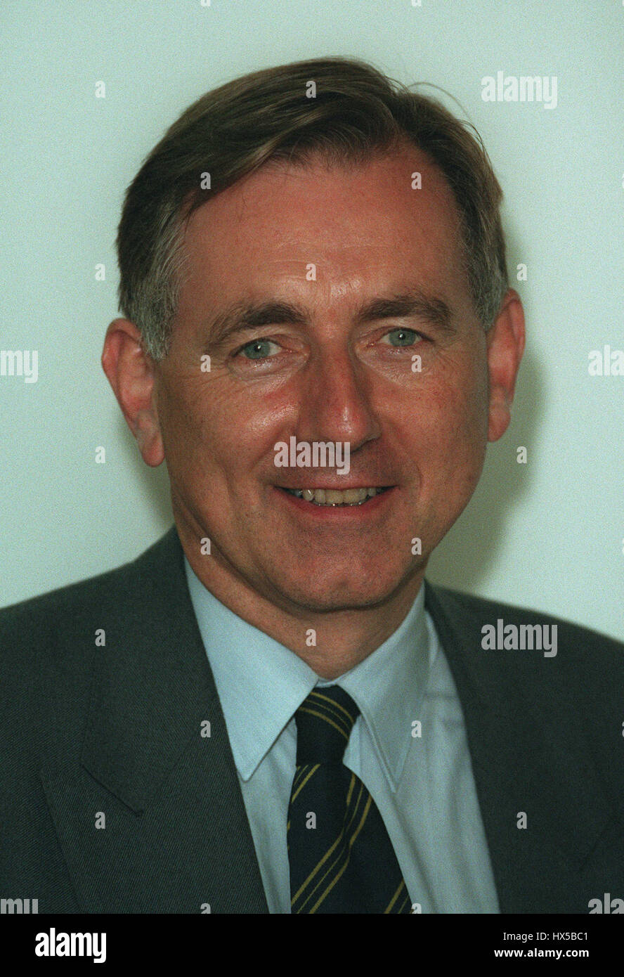 PETER BOTTOMLEY MP CONSERVATIVE PARTY ELTHAM 22 December 1994 Stock ...