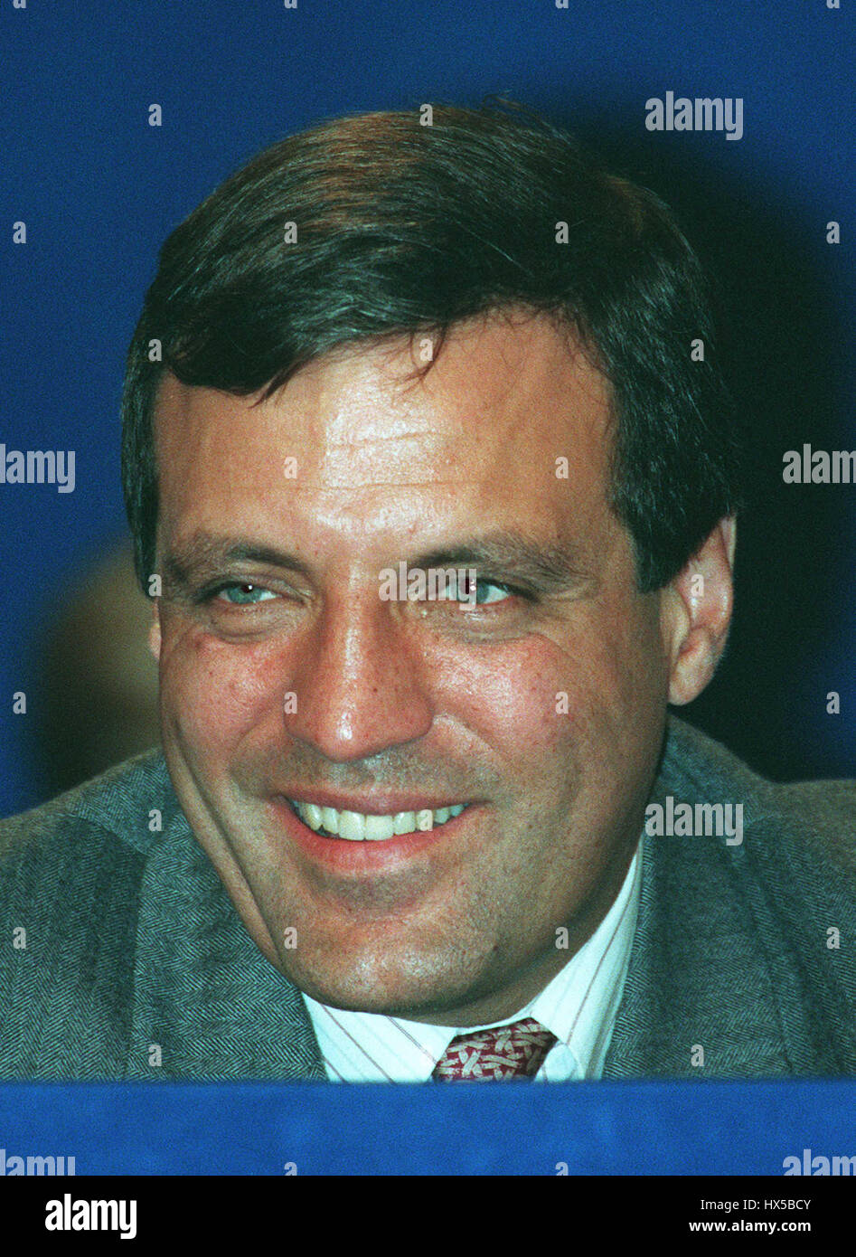 TIM EGGAR MP MINISTER FOR TRADE & INDUSTRY 15 December 1994 Stock Photo ...