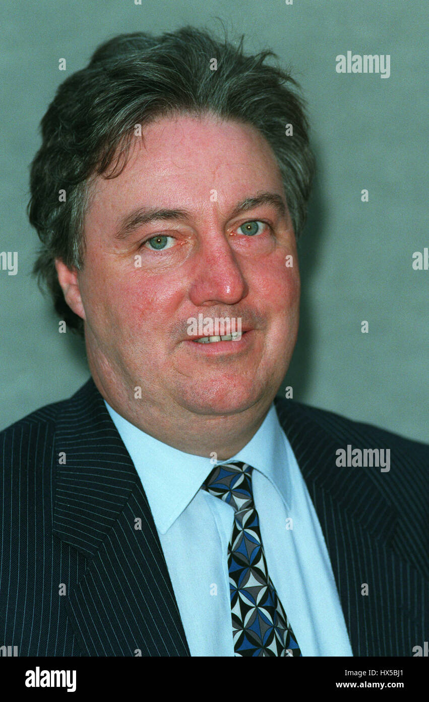 ERIC MARTLEW MP LABOUR PARTY CARLISLE 31 October 1994 Stock Photo - Alamy