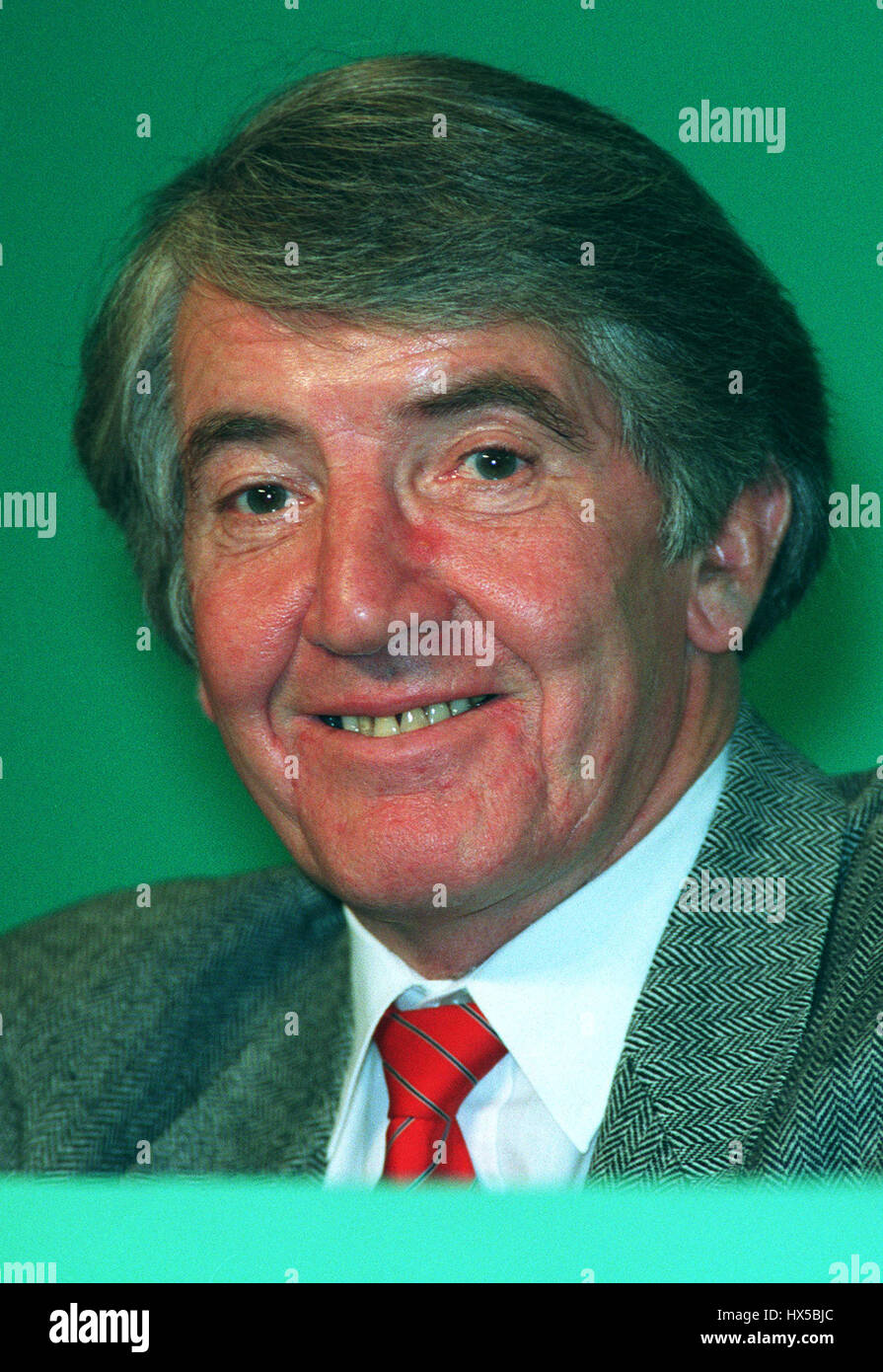 Dennis skinner hi-res stock photography and images - Alamy