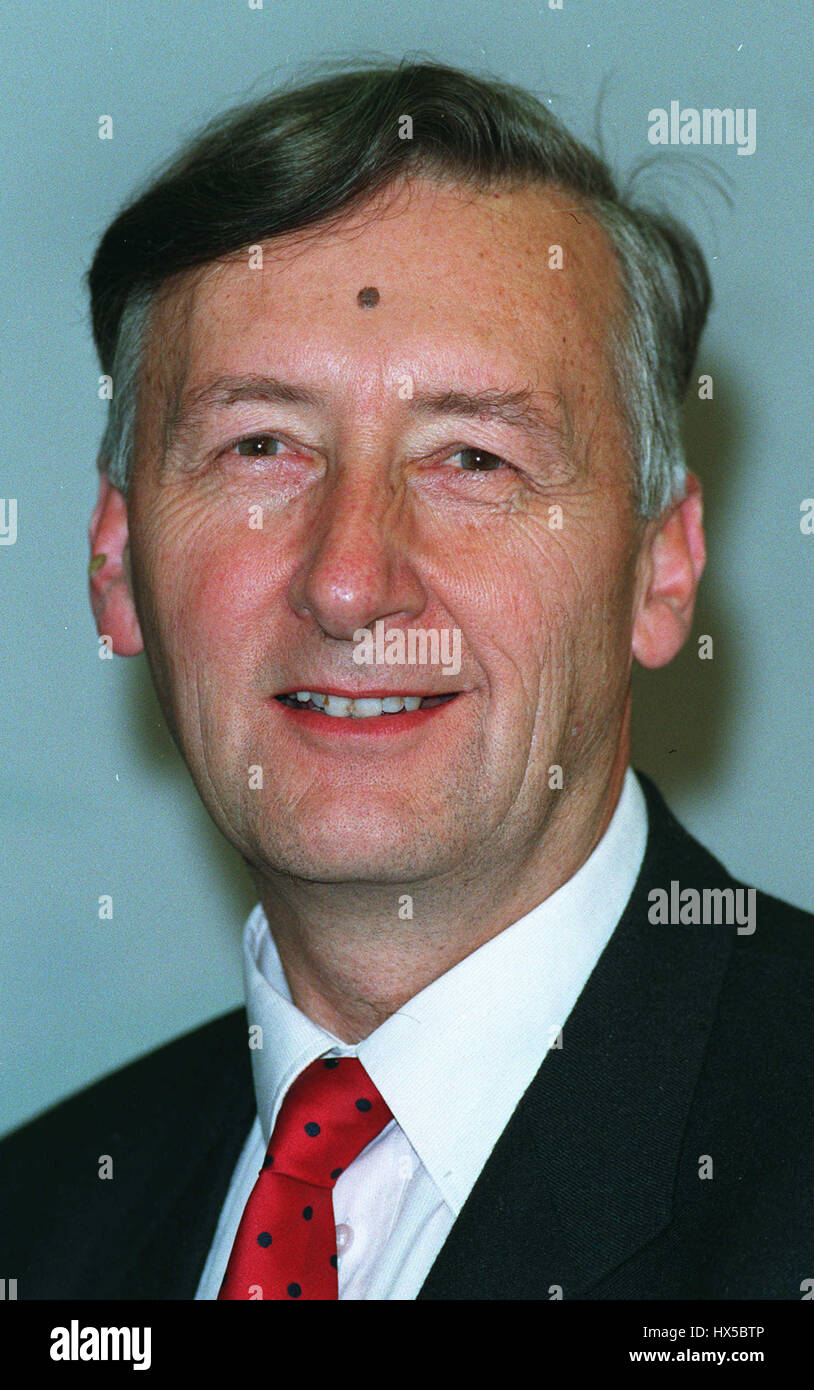 RICHARD LIVSEY LIBERAL DEMOCRAT PARTY BRECON 19 October 1994 Stock ...