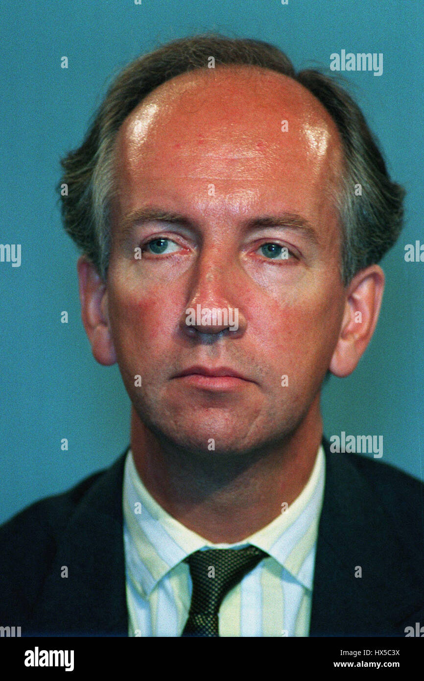 TIM SMITH MP CONSERVATIVE BEACONSFIELD 27 January 1994 Stock Photo - Alamy