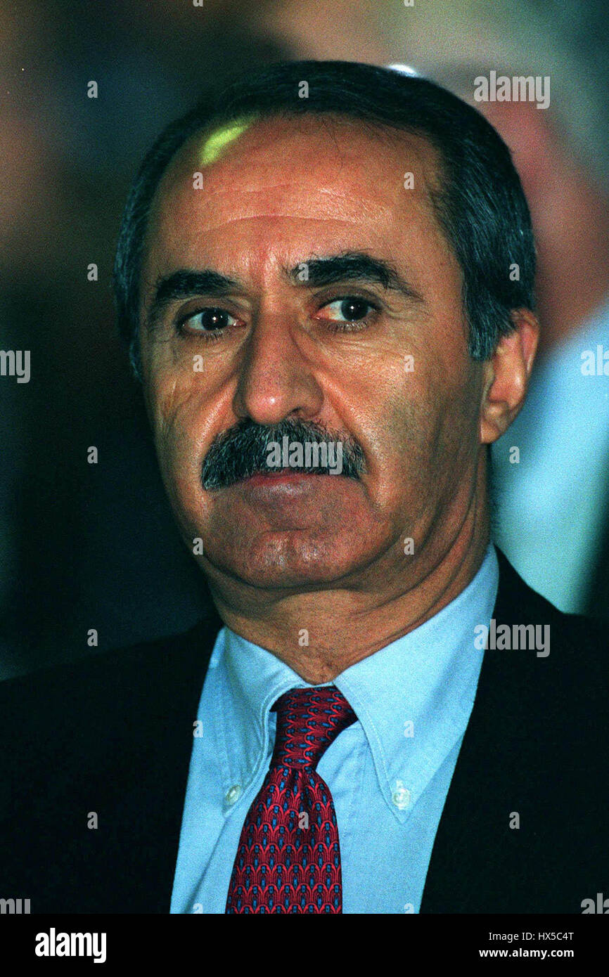 Hikmet cetin hi-res stock photography and images - Alamy