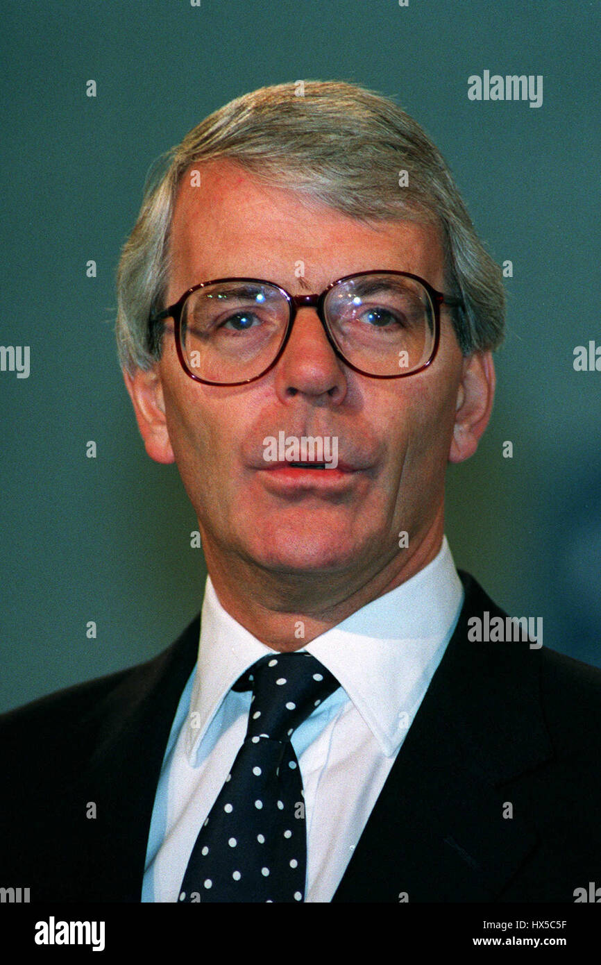 JOHN MAJOR MP PRIME MINISTER 05 December 1993 Stock Photo - Alamy