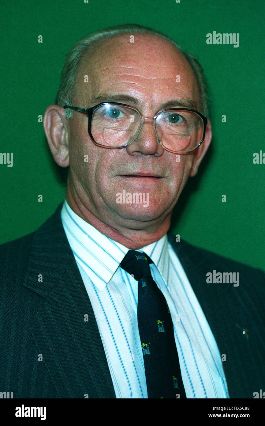 JACK THOMPSON MP LABOUR PARTY WANSBECK 23 November 1993 Stock Photo - Alamy