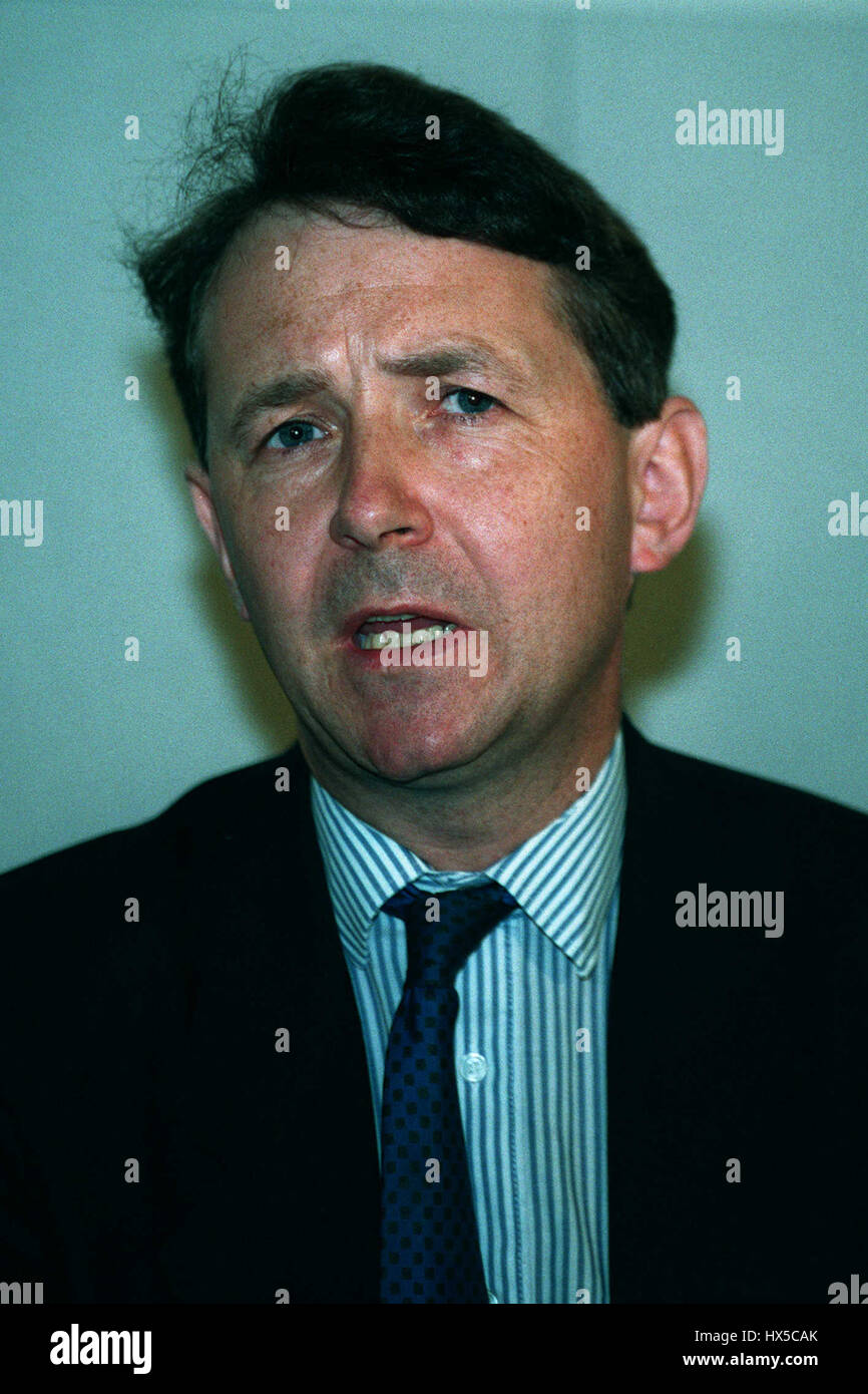 David alton hi-res stock photography and images - Alamy