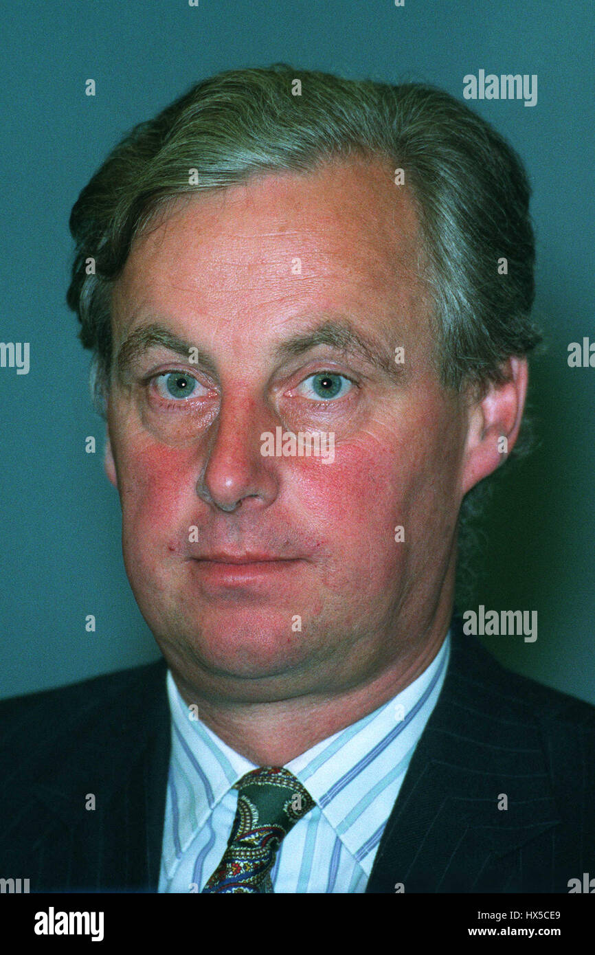 TIMOTHY YEO MP MINISTER FOR HEALTH 27 October 1992 Stock Photo - Alamy