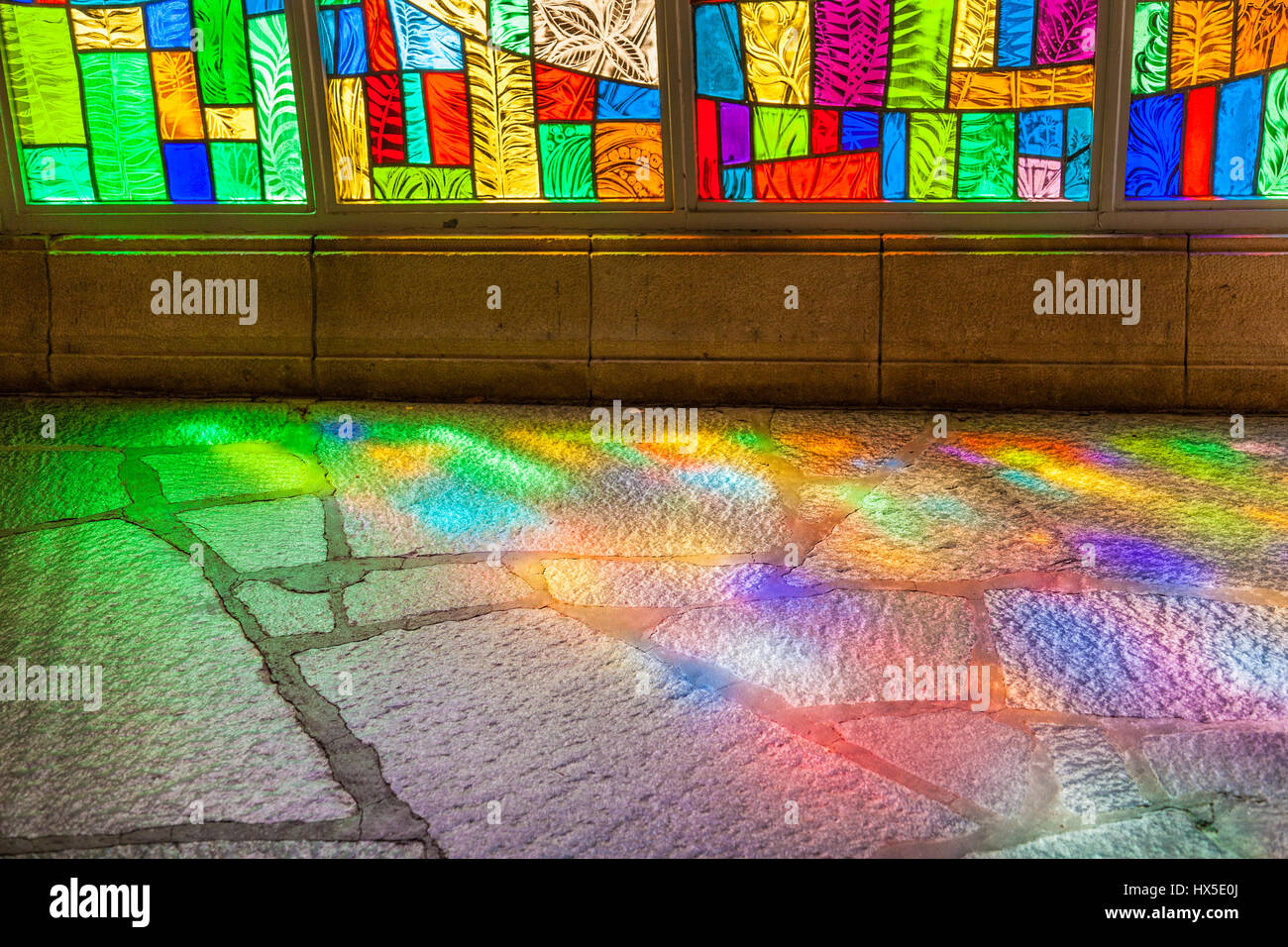 Stained Glass artwork windows in Ida Cason Callaway Memorial Chapel in ...
