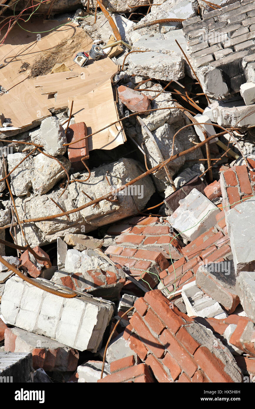 building rubble from demolished residential house Stock Photo - Alamy