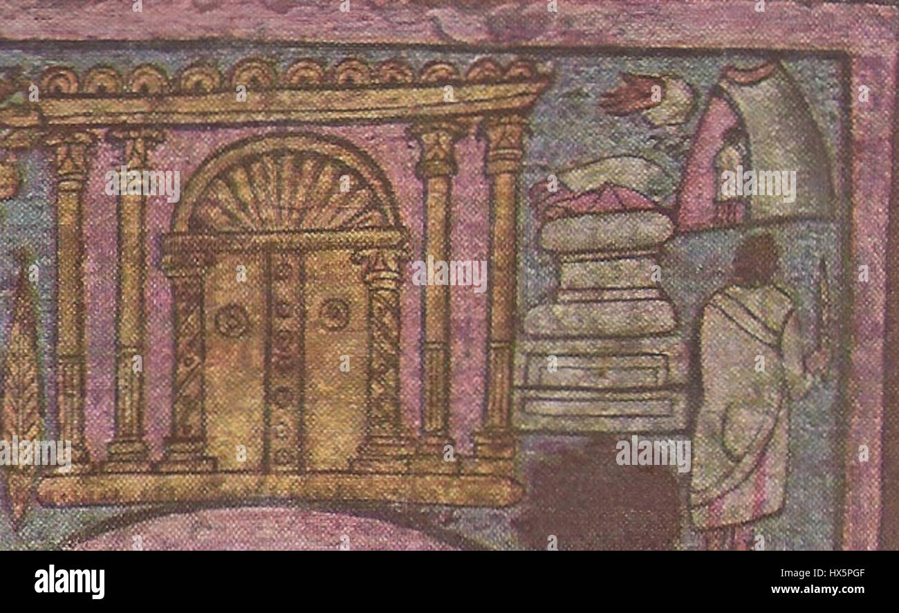 Torah niche close up Stock Photo - Alamy