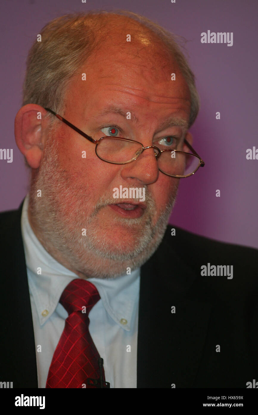CHARLES CLARKE MP SEC. STATE FOR EDUCATION 29 September 2004 THE ...