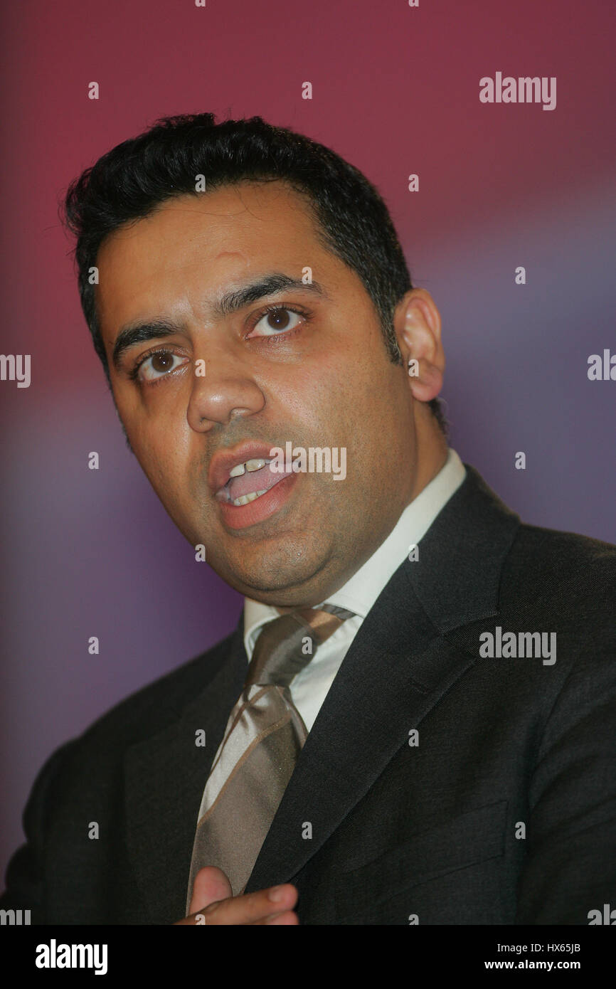 SHAHID MALIK PPC FOR DEWSBURY 27 September 2004 THE BRIGHTON CENTRE ...