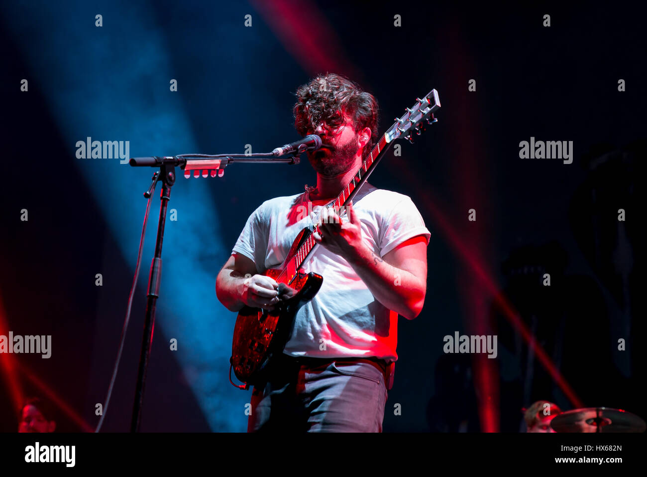 Foals band hi-res stock photography and images - Alamy
