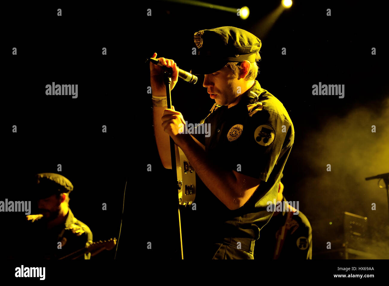 BARCELONA - OCT 24: Mike Krol (band) in concert at Primavera Club 2015 ...