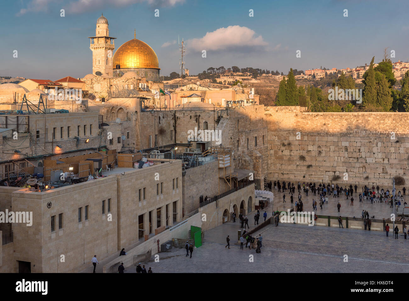 Western Wall and golden Dome of the Rock at sunset, Jerusalem Old City ...