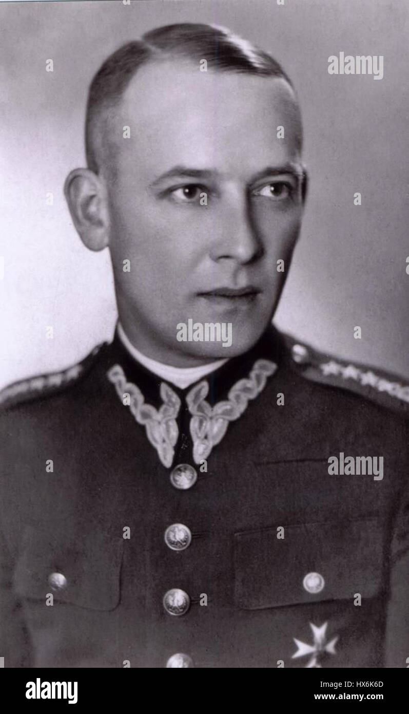 Polish floral folk art hi-res stock photography and images - Alamy