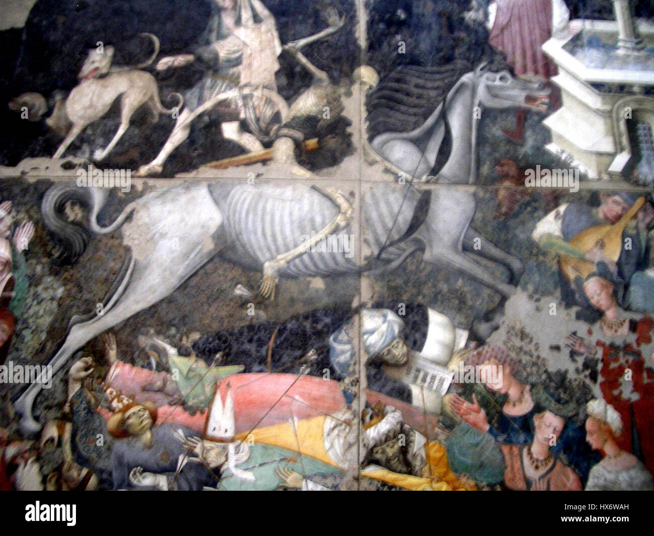 Medieval beliefs of life and death hi-res stock photography and images ...