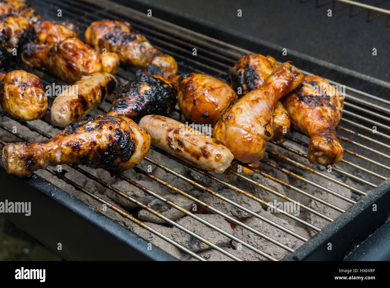 Burnt chicken hi-res stock photography and images - Alamy
