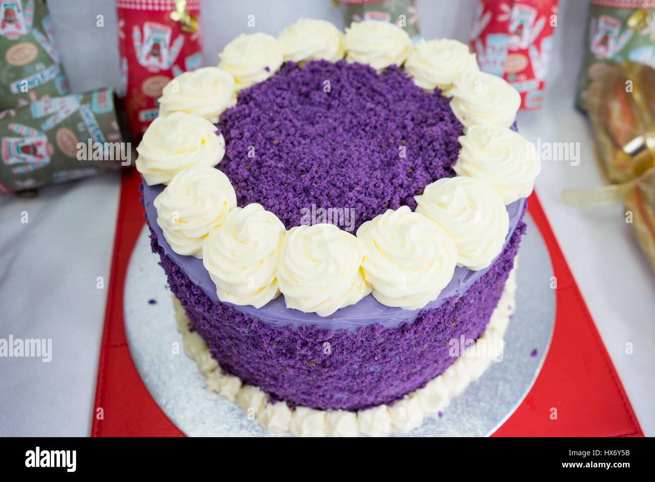 Filipino cake made from purple yam Stock Photo - Alamy