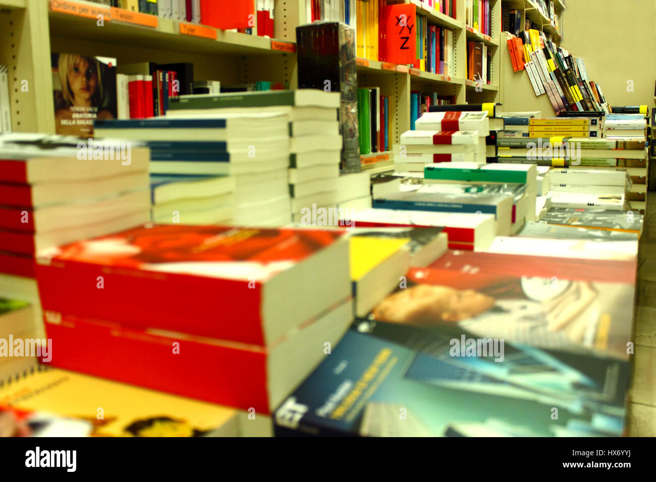 Interior of a city bookshop Stock Photo - Alamy